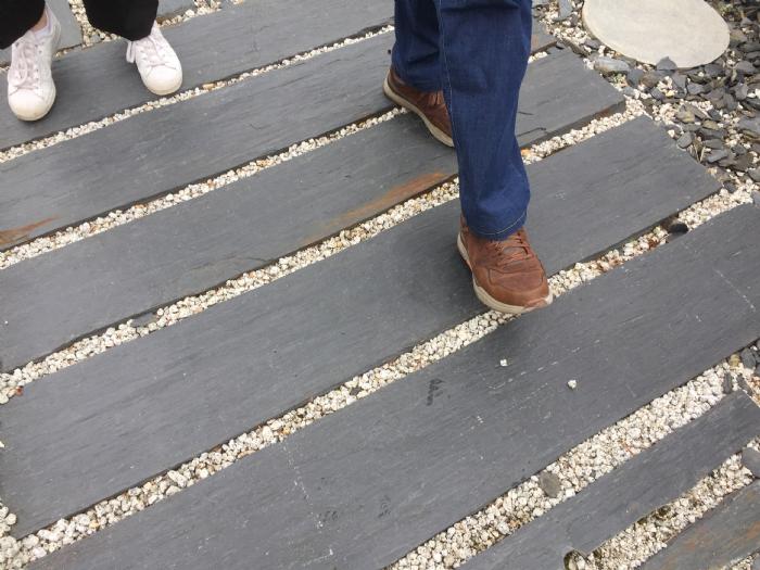 Køb Skifer palisadesten sort skifer 150 x 25 x 6-10 cm - Sten og Granit ...